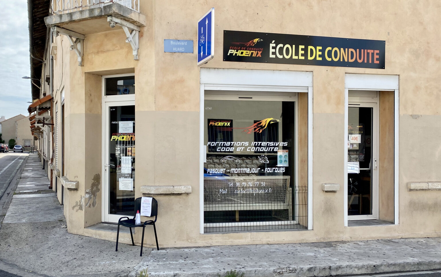 Les agences – École de conduite Phoenix – Auto-école Arles et Fourques